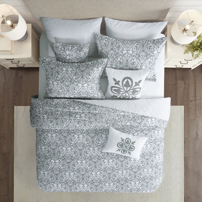 Aisbo Suniya Floral Country Farmhouse Microfiber Reversible Quilted Coverlet Set Reviews Wayfair Canada